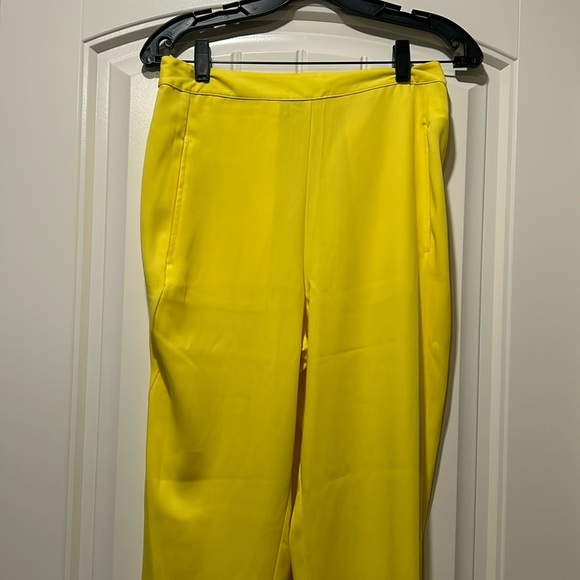 Express | Pants & Jumpsuits | Express X Olivia Culpo Jogger Pants ...